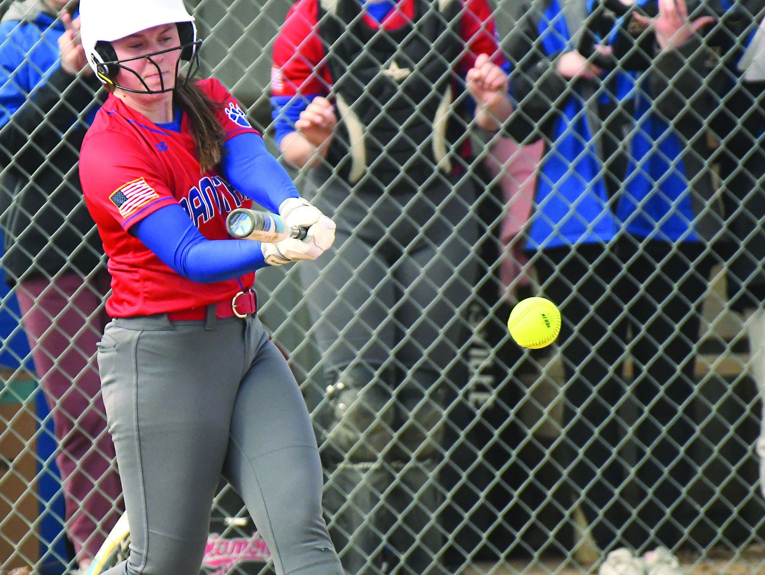 Another strong start lifts softball team to 3-0 record