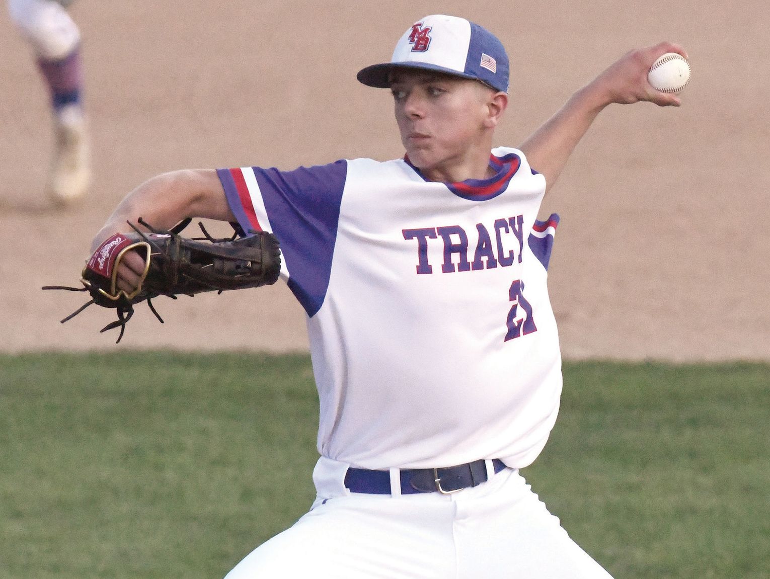 Legion downs RRC, falls to Windom; Lanoue healing after being hit in face